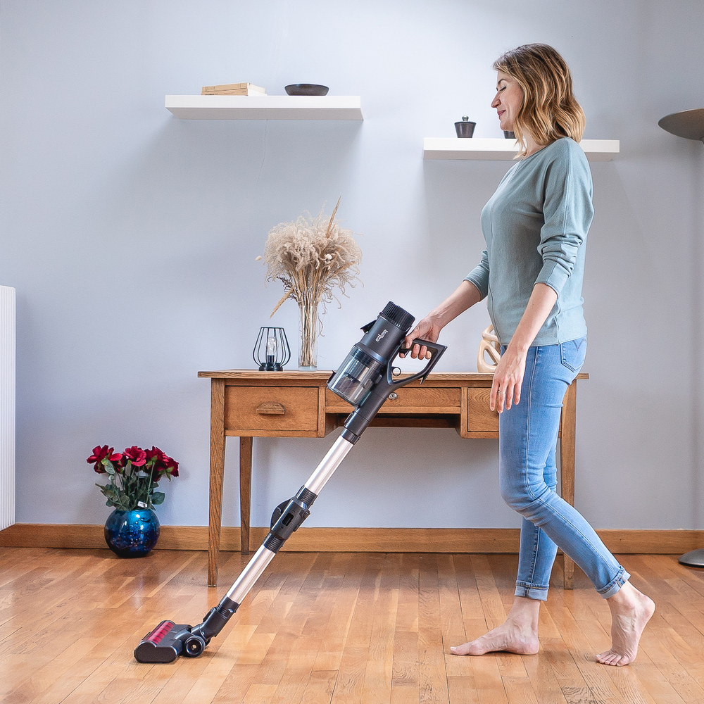 Aspirateur Balai Sans Fil Eziclean® Cycloboost R15 Wash à Prix Carrefour
